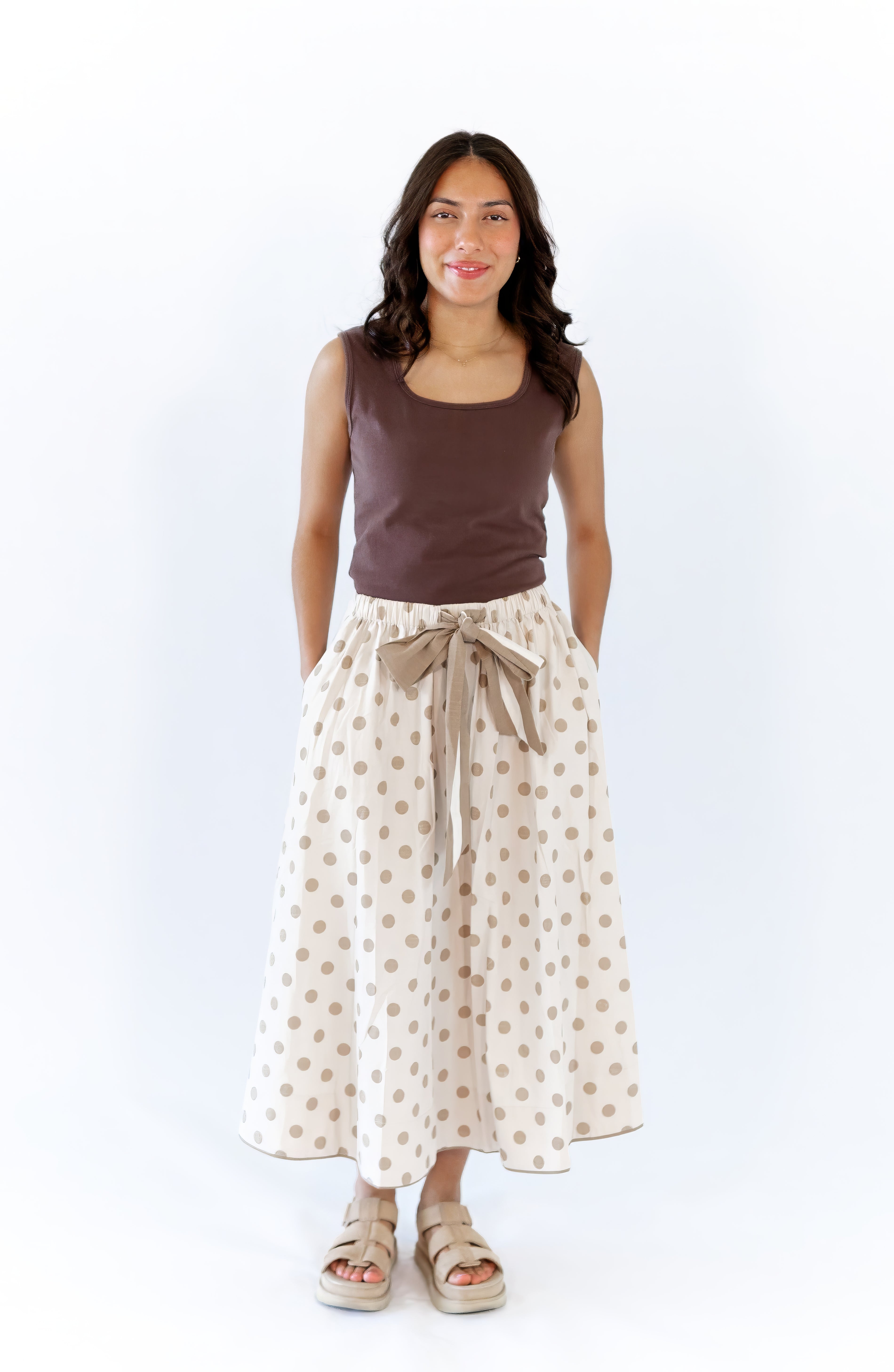 Camden Square Neck Tank · Brown – Twirl Boutique